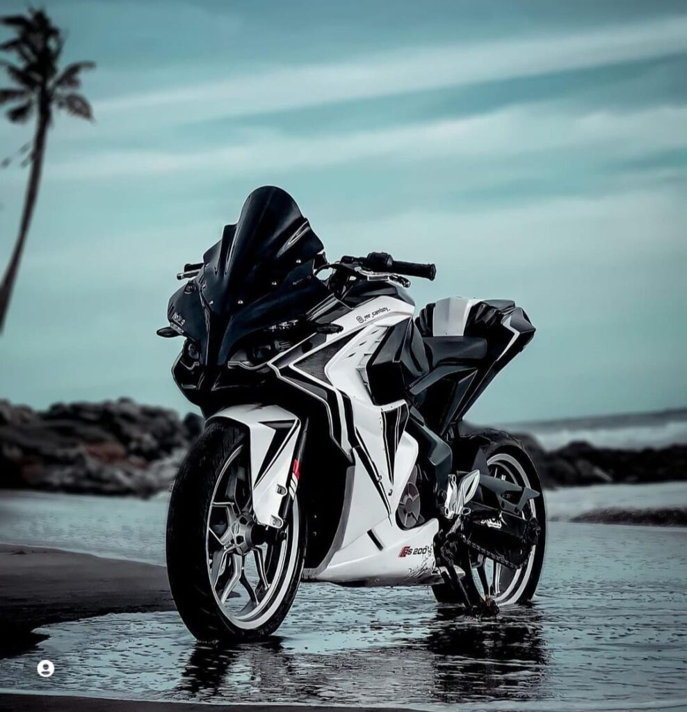 Pulsar RS 200 Black White Race Design [Full Body Edge To Edge Wrap ...